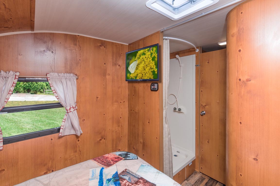 19ERD | Vintage Cruiser | Light Weight Trailers | Gulf Stream Coach Inc.