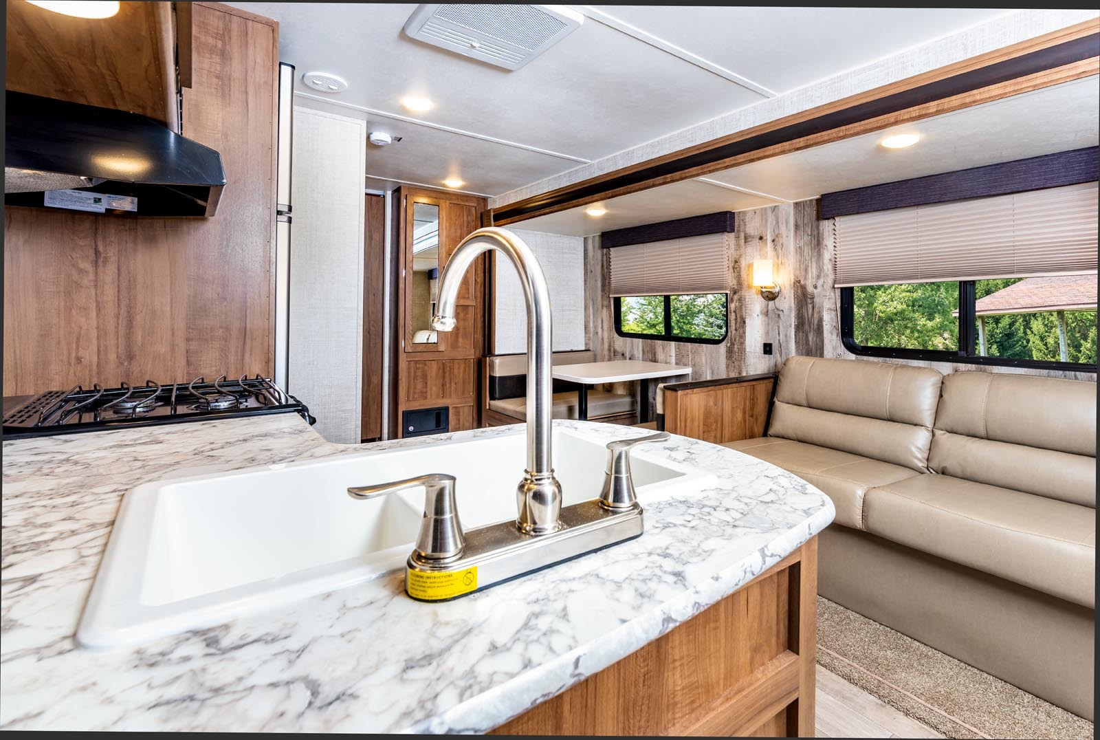 279BH | Ameri-Lite | Light Weight Trailers | Gulf Stream Coach Inc.